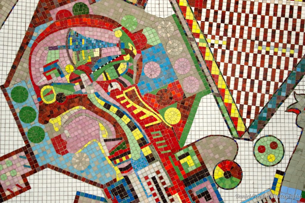 London Underground, Tiles, Eduardo Paolozzi's Mosaics 17656 - Daniel ...